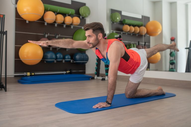 6 Essential Exercises To Build Lower Back Muscle - muscleandstrong.com