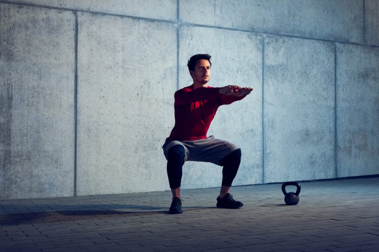 Do Squat Holds Build Muscle? - muscleandstrong.com