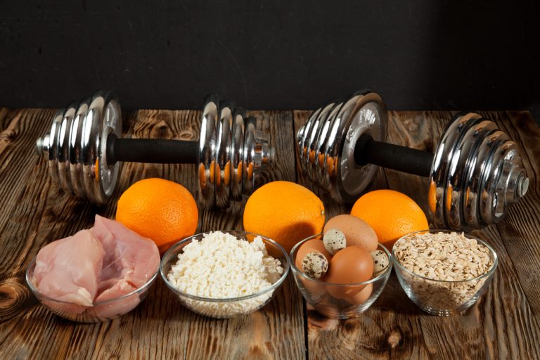 5 Most Important Nutrients For Muscle Building - muscleandstrong.com