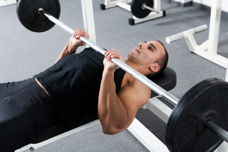 How to Do Close-Grip Bench Press for Bigger, Stronger Triceps ...