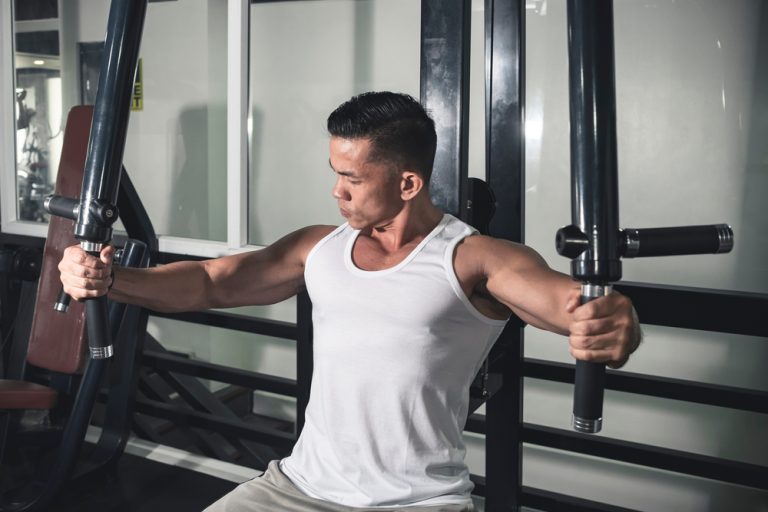 5 Gym Exercise Machines You Should Avoid - muscleandstrong.com